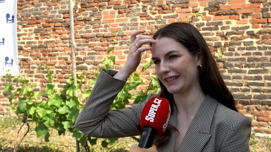 Kateřina Zemanová Miloš Zeman | Stream