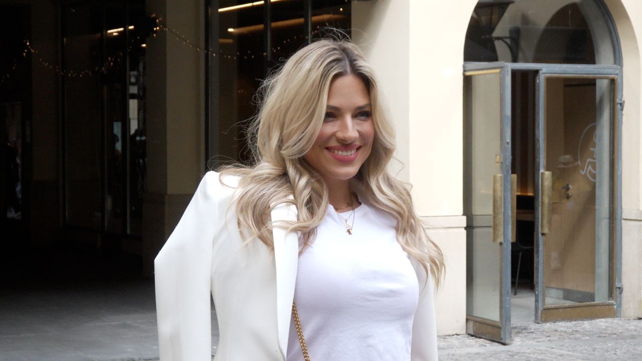 Rodila vůbec? Po druhém porodu je zpět na své váze: Eva Perkausová ve ...